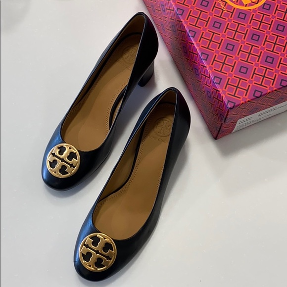 Tory Burch | Shoes | Tory Burch Chelsea 5mm Pump Black | Poshmark